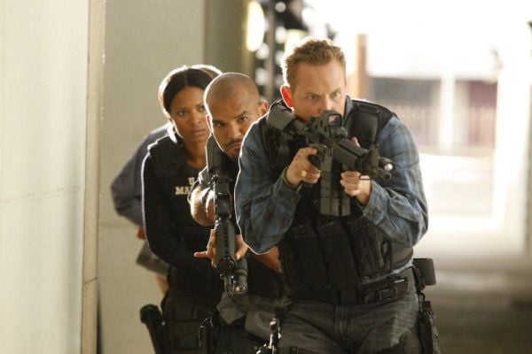 Chase : Photo Rose Rollins, Cole Hauser, Amaury Nolasco - 21 sur 53 ...
