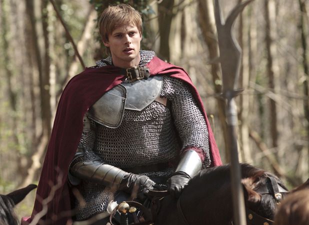 Merlin : Merlin : Photo Bradley James (II) - 91 sur 155 - AlloCiné