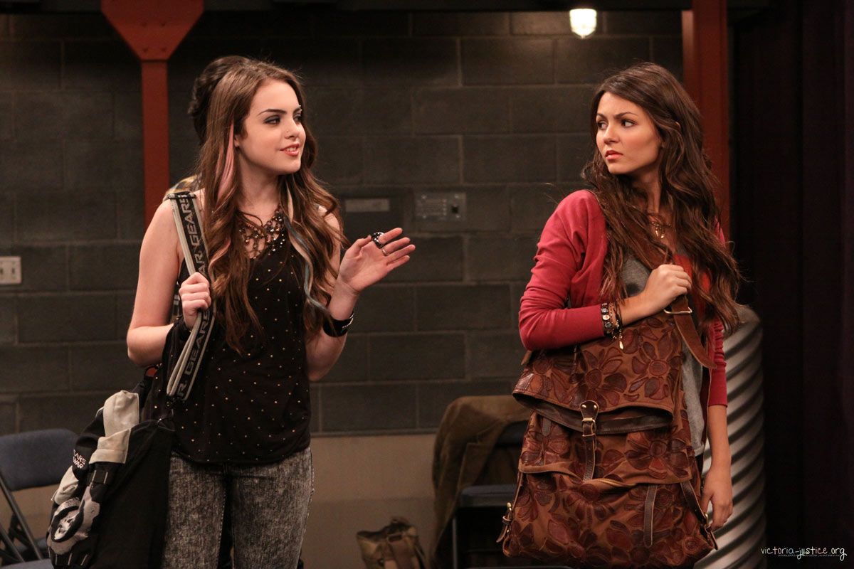 Victorious : Photo Victoria Justice, Elizabeth Gillies - 19 sur 26 ...