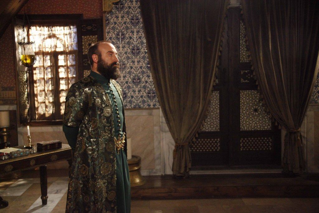 Muhteşem Yüzyıl : Photo Halit Ergenç - 152 sur 159 - AlloCiné