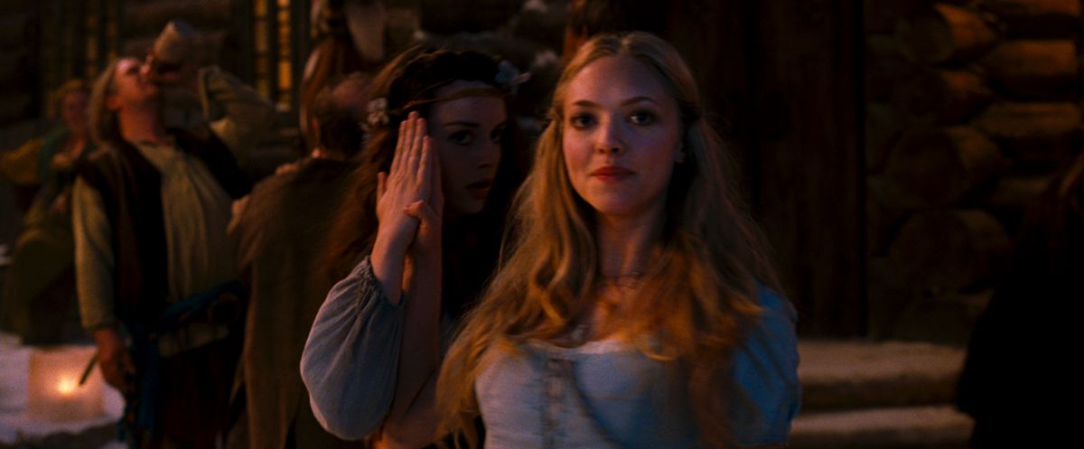 Photo de Kacey Rohl - Le Chaperon Rouge : Photo Catherine Hardwicke ...