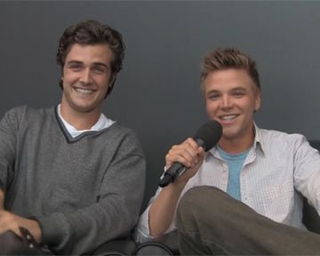 Interview exclusive de Jessica Lu: Le questionnaire "Awkward" ! - AlloCiné