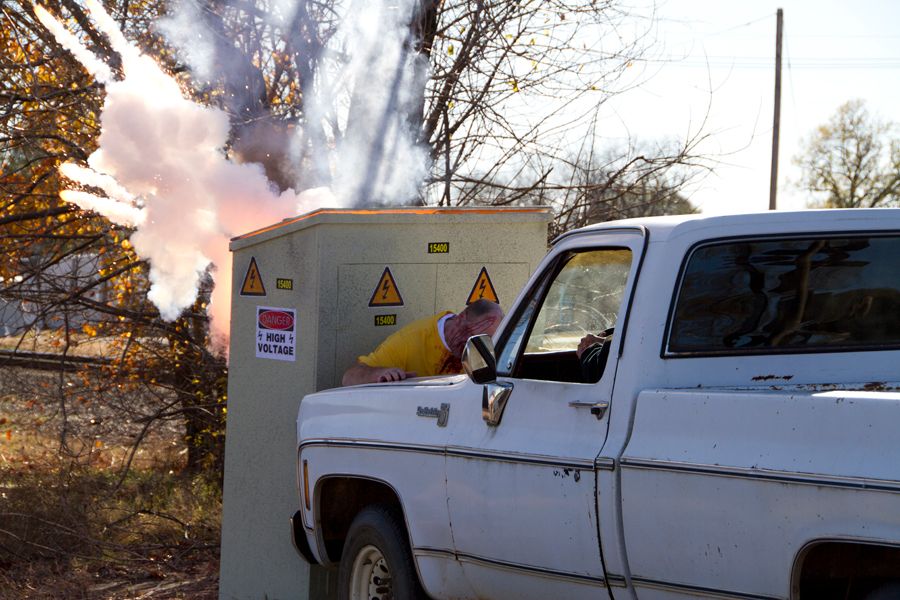 Photo du film Humans Versus Zombies - Photo 9 sur 12 - AlloCiné
