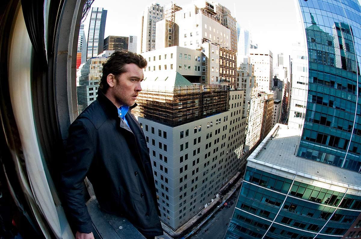 Photo du film Dos au mur - Photo 9 sur 19 - AlloCiné