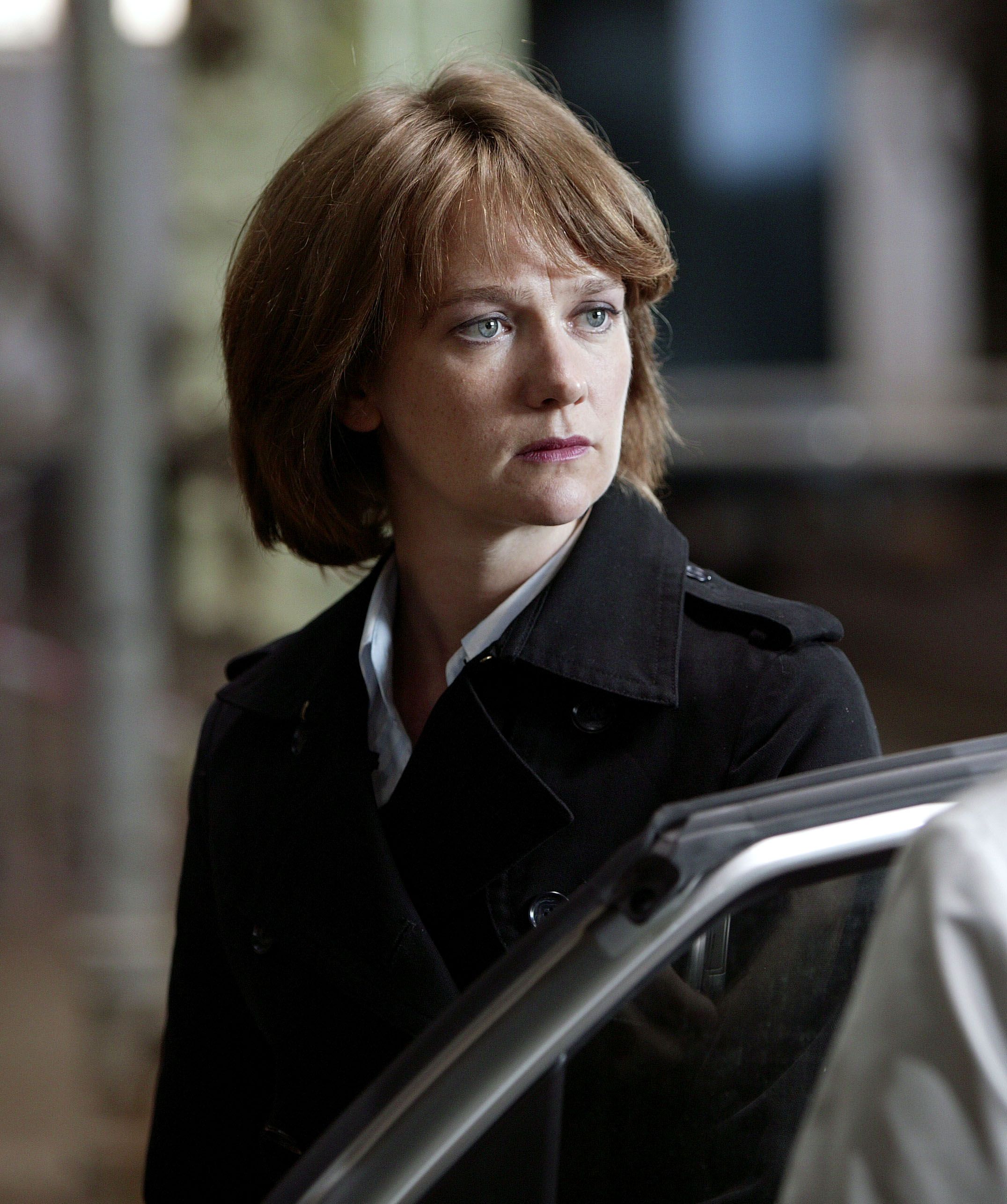 Claire Blake : Police Criminelle de Londres : Photo Amanda Burton - 6 ...