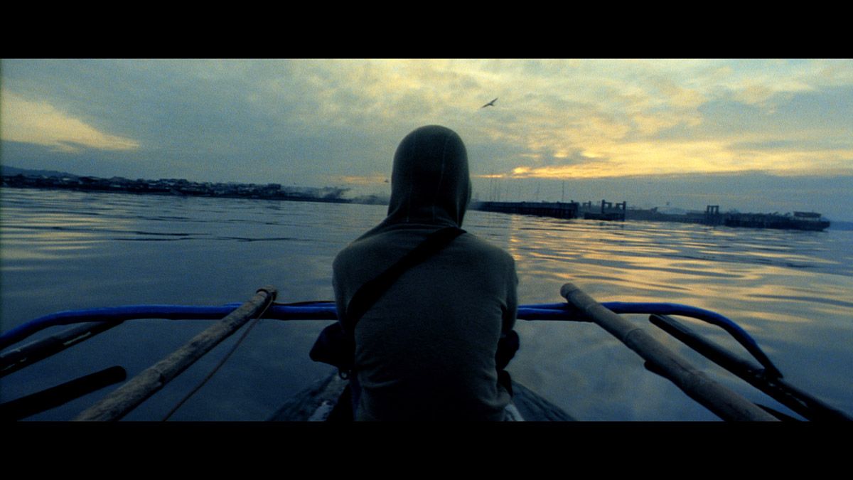 Photo du film Off World - Photo 2 sur 5 - AlloCiné