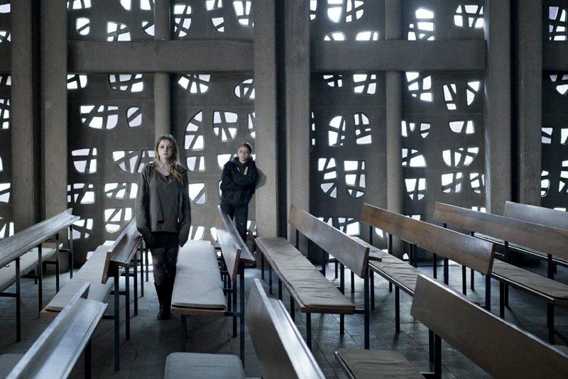 Photo du film Puppe - Photo 6 sur 12 - AlloCiné