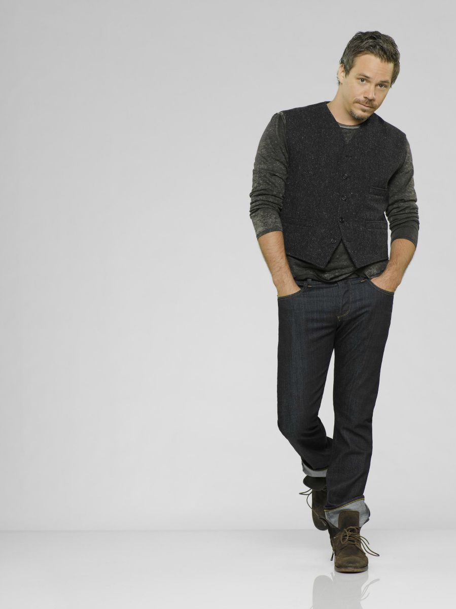 Once Upon a Time : Photo Michael Raymond-James - 719 sur 1200 - AlloCiné