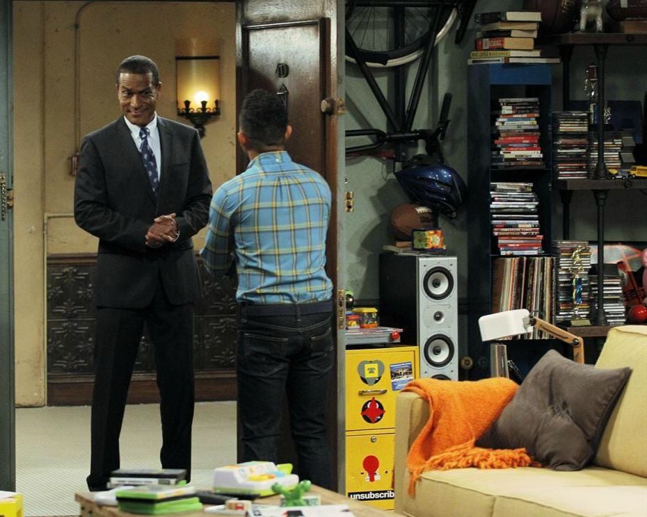 Photo de Phil Morris - Baby Daddy : Photo Phil Morris - Photo 6 sur 13 ...