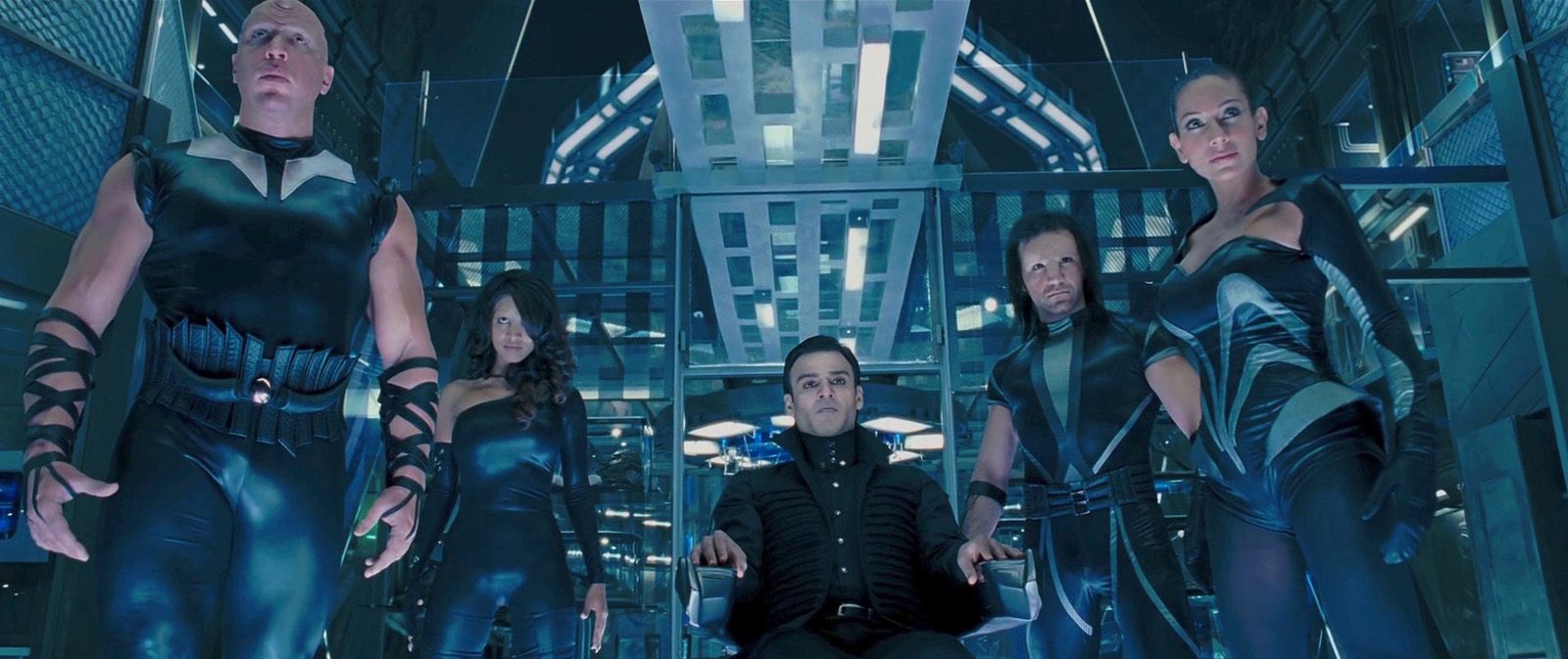 Photo du film Defender - Photo 3 sur 47 - AlloCiné