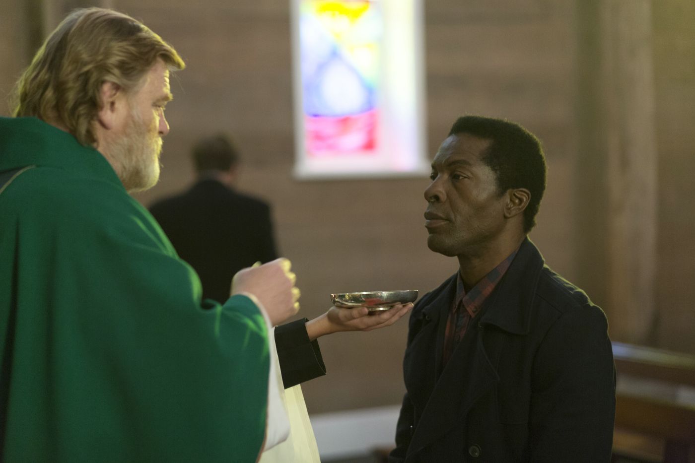 Photo de Isaach de Bankolé - Calvary : Photo Brendan Gleeson, Isaach de ...