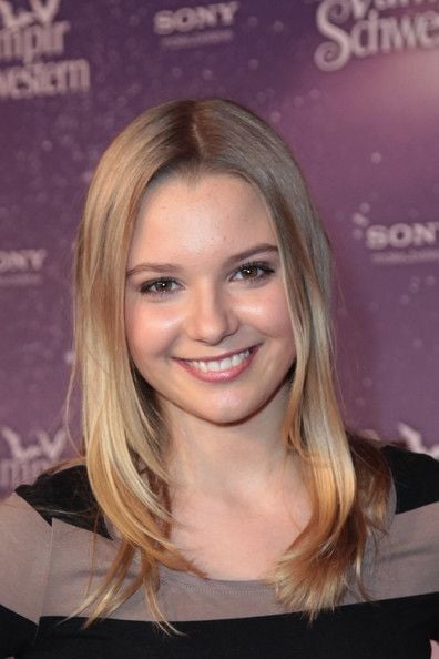 Photo de Marta Martin (IV) - Affiche Marta Martin (IV) - Photo 1 sur 25 ...