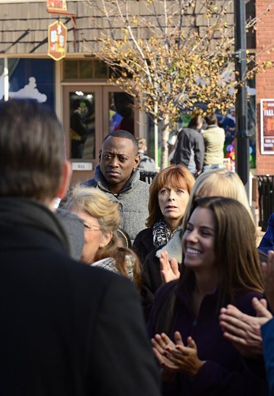 Photo de Omar Epps - Resurrection : Photo Frances Fisher, Omar Epps ...