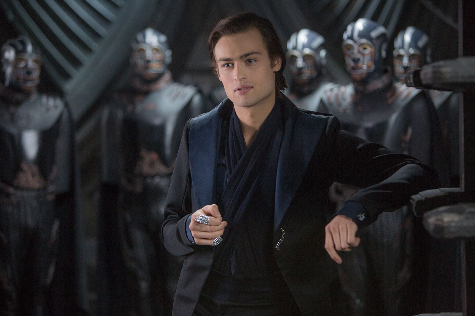 Photo du film Jupiter : Le destin de l'Univers - Photo 53 sur 92 - AlloCiné