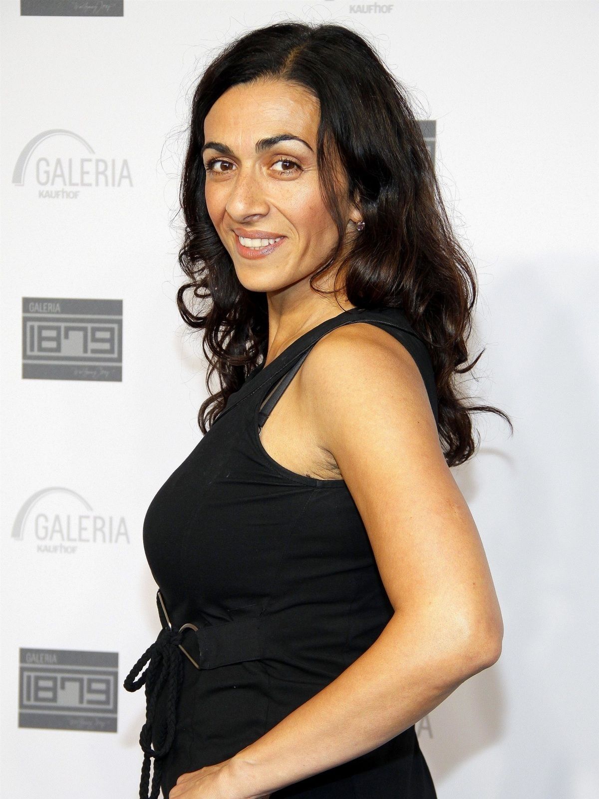 Photo de İlknur Boyraz - Affiche İlknur Boyraz - Photo 3 sur 4 - AlloCiné