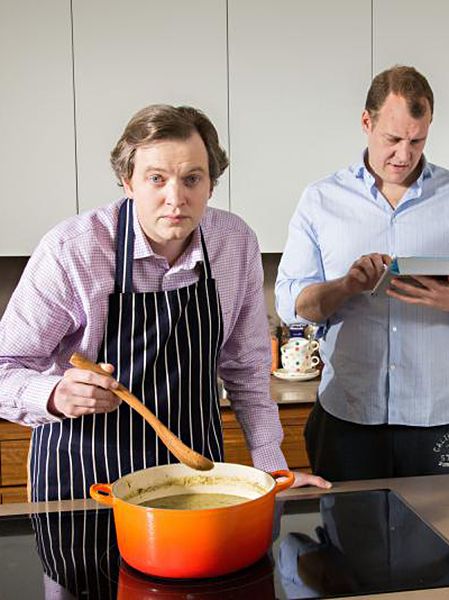 In and Out of the Kitchen - Série TV 2015 - AlloCiné