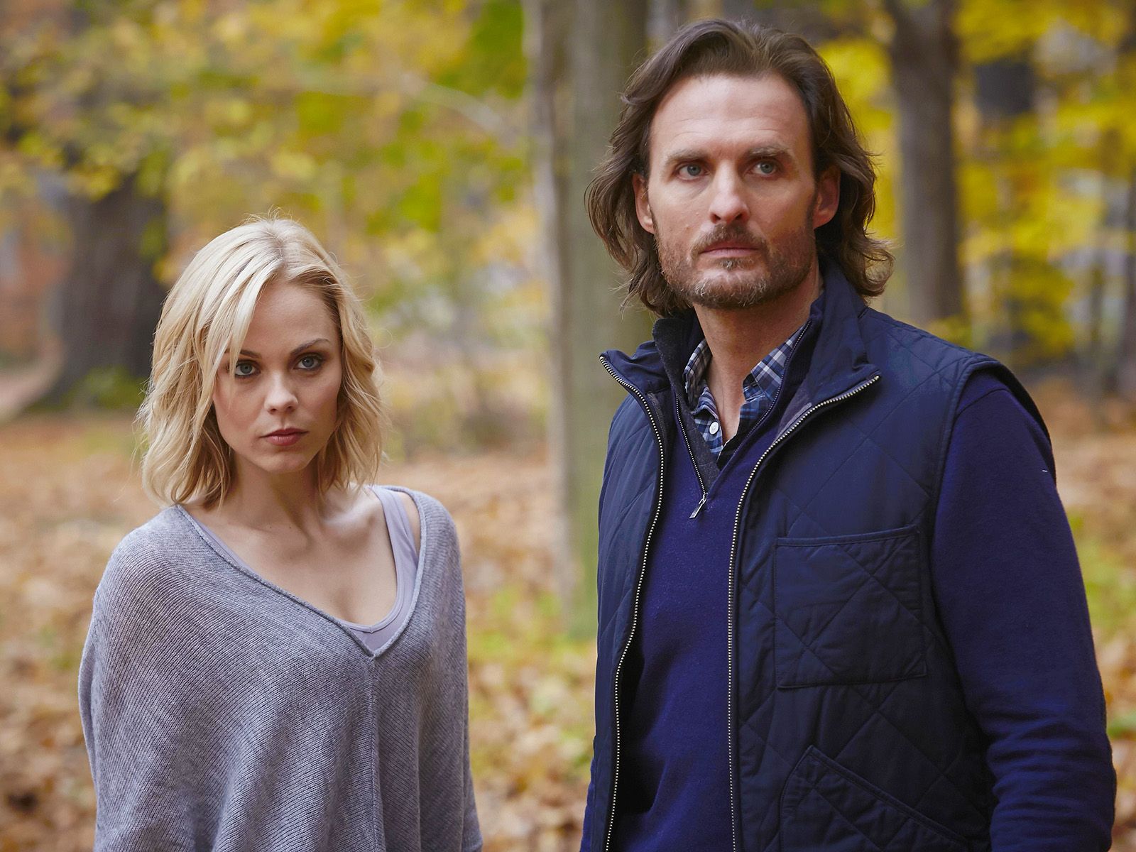 Photo de Laura Vandervoort - Bitten : Photo Laura Vandervoort, Greg Bryk - Photo 76 sur 187 ...