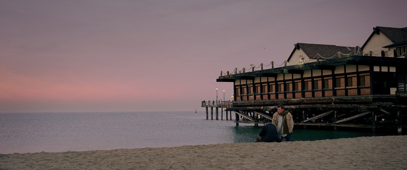 Photo du film Bad Luck - Photo 5 sur 10 - AlloCiné