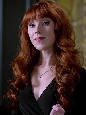 Ruth Connell - AlloCiné