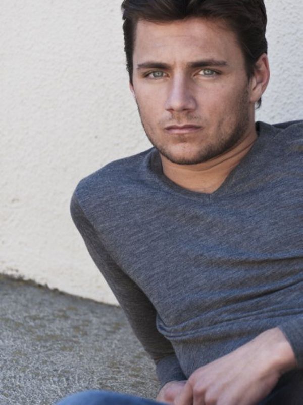 Photo de Harry Eden - Affiche Harry Eden - Photo 2 sur 3 - AlloCiné