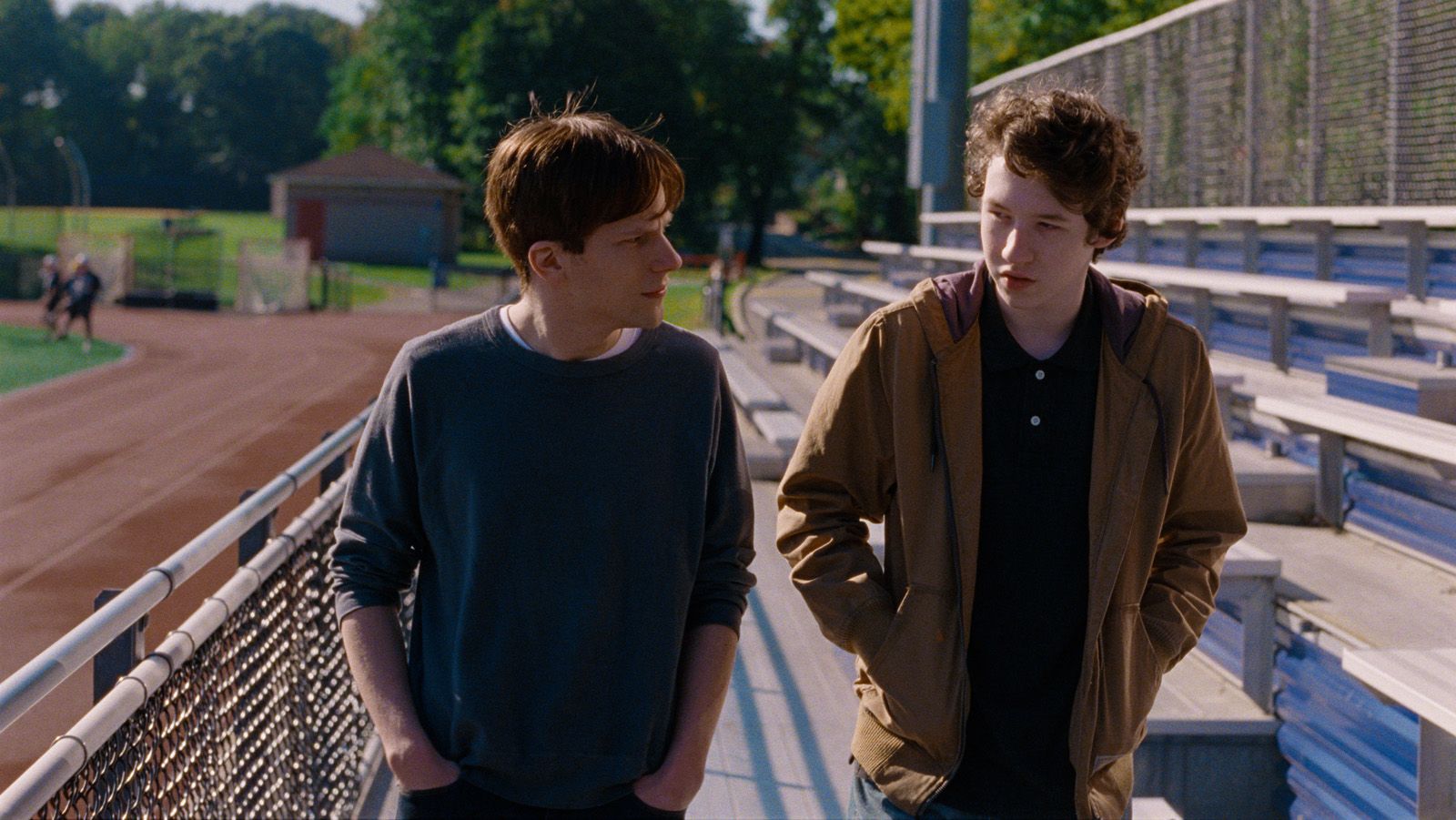 Photo du film Back Home - Photo 36 sur 39 - AlloCiné