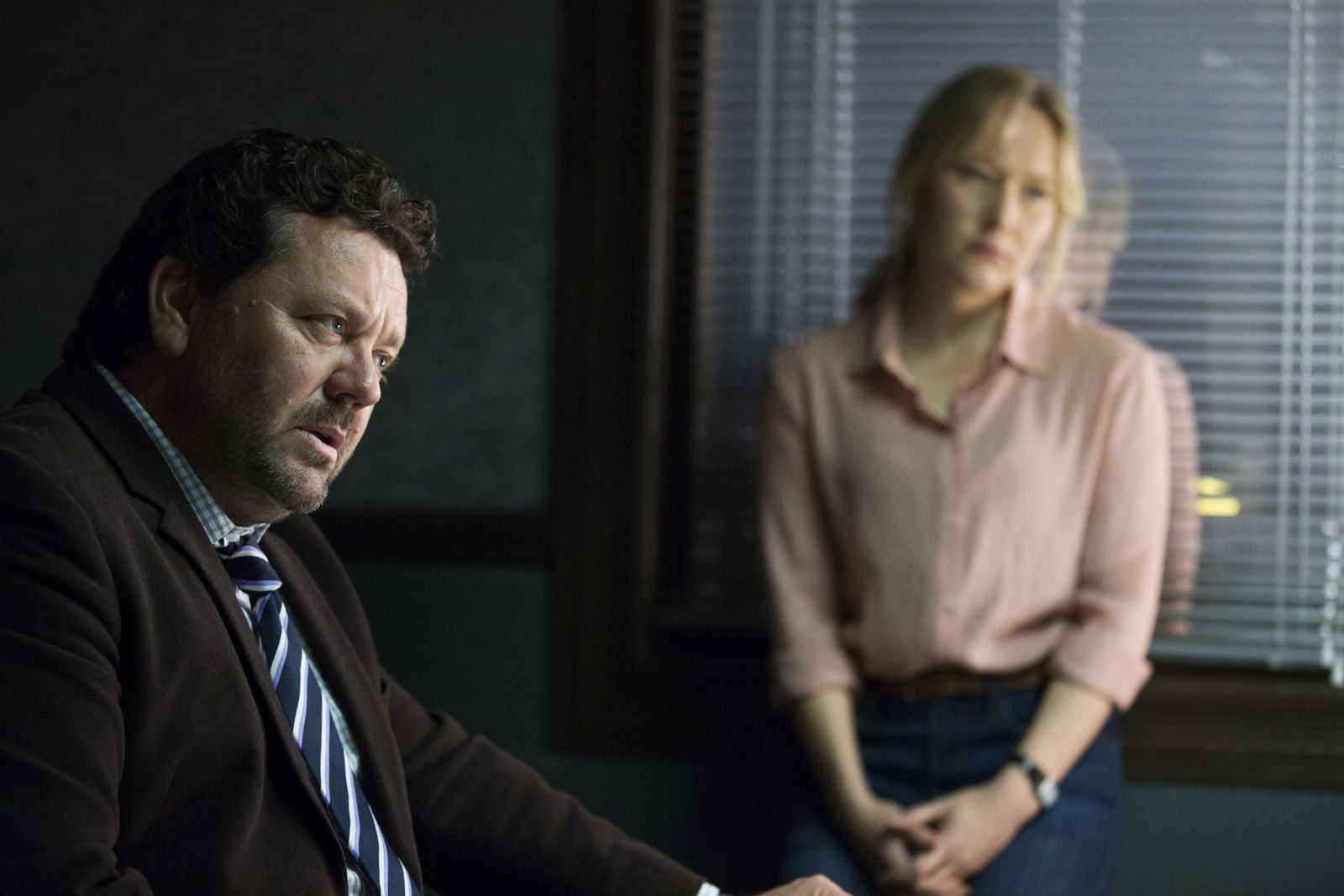 Brokenwood : Photo Neill Rea, Fern Sutherland - 70 sur 82 - AlloCiné