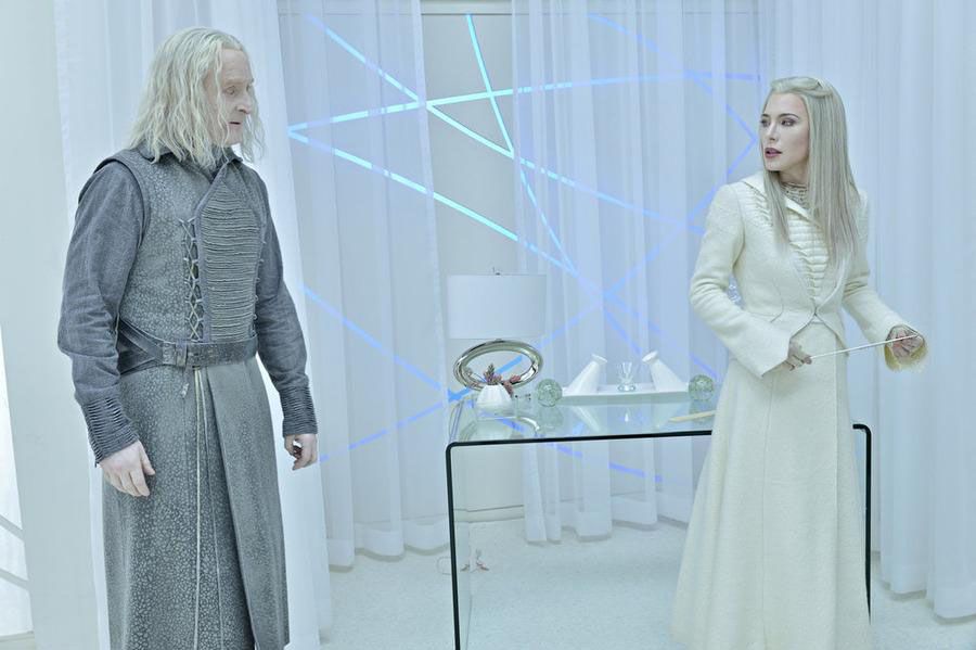Defiance : Defiance : Photo Jaime Murray, Tony Curran - 41 sur 219 ...