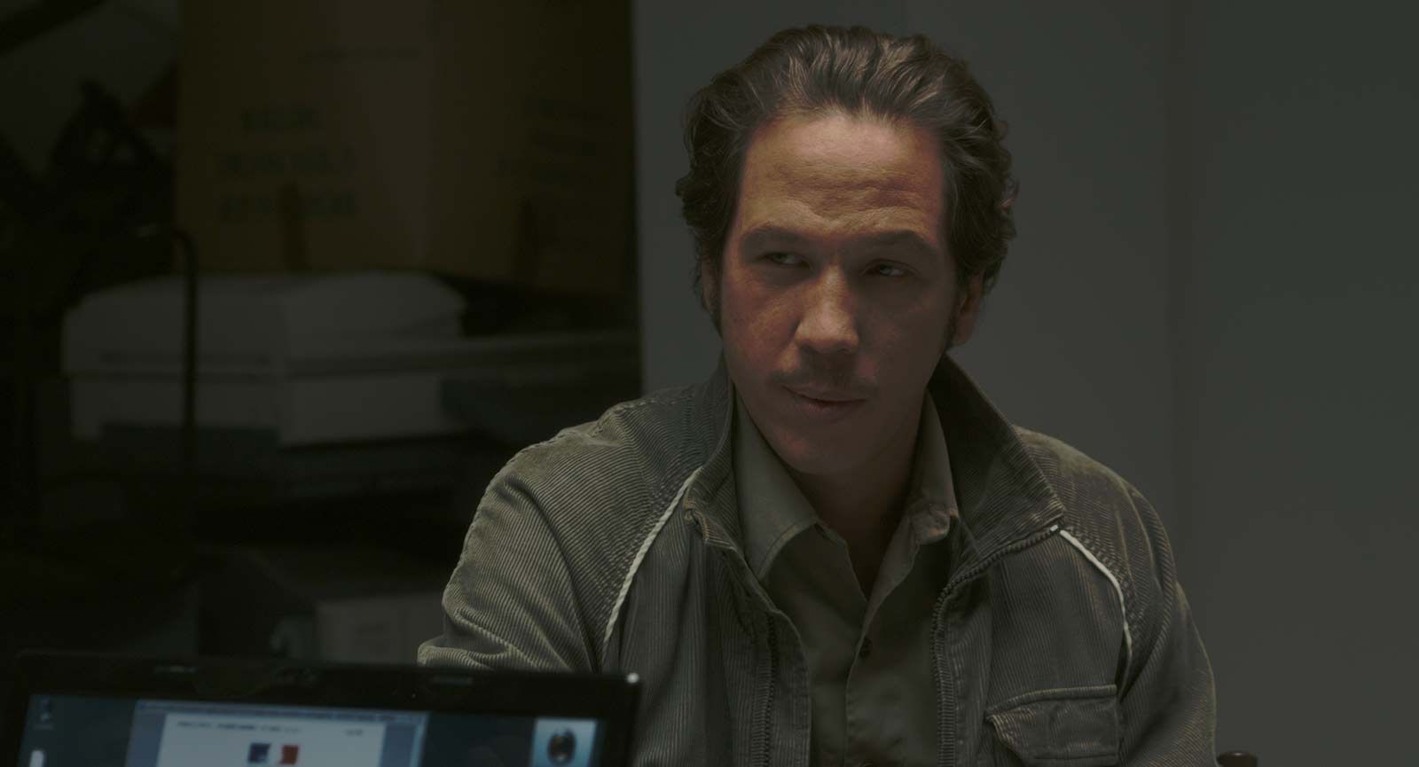 Photo de Reda Kateb - Arrêtez-moi là : Photo Reda Kateb - Photo 51 sur ...