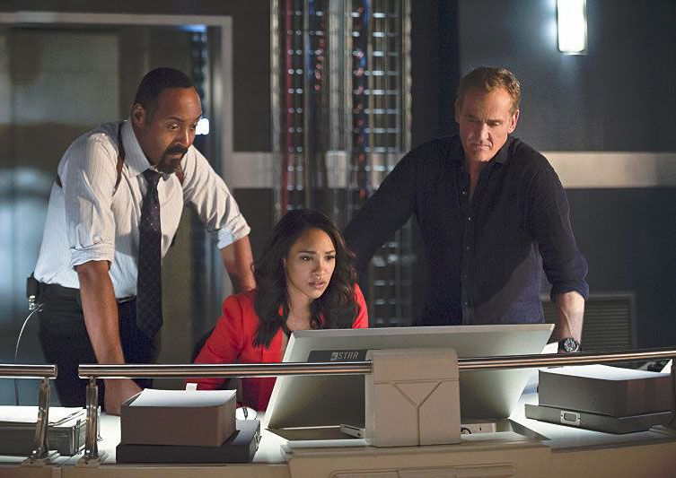 Flash (2014) : Flash (2014) : Photo Candice Patton, Jesse L. Martin ...