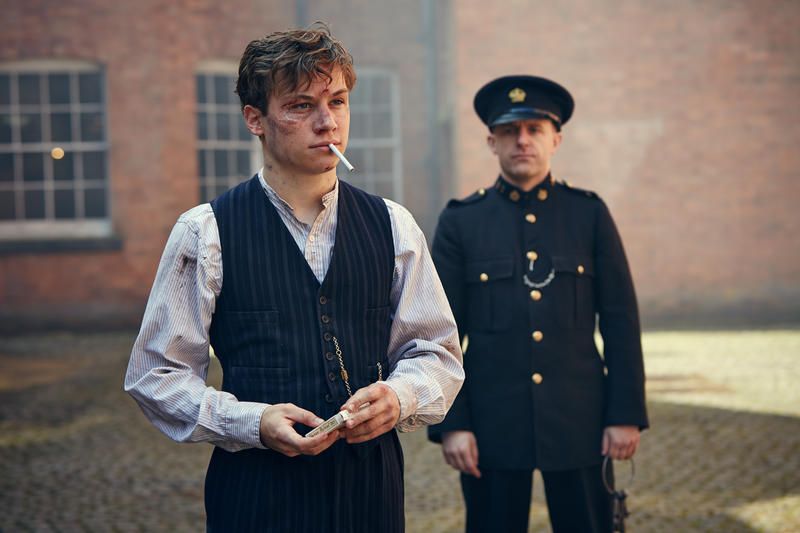 Peaky Blinders : Photo Joe Cole - 108 sur 154 - AlloCiné