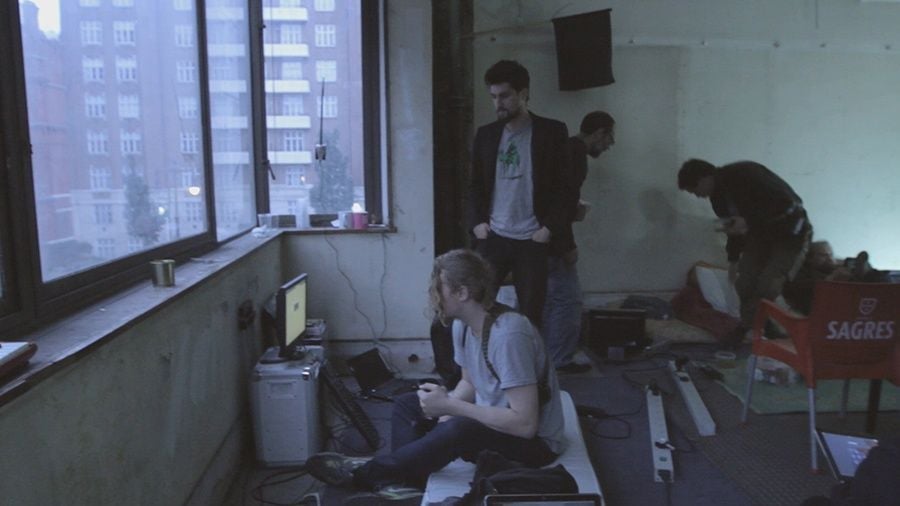 Photo du film Deep Web - Photo 3 sur 7 - AlloCiné