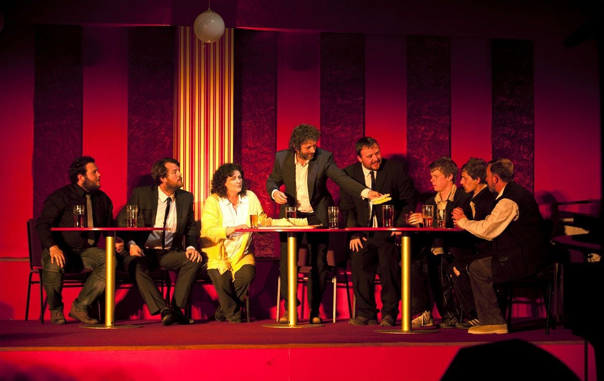 Photo de Kyle Rees - The Gospel of Us : Photo Michael Sheen, Kyle Rees ...