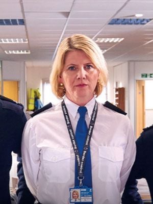 Borderline (2016) - Série TV 2016 - AlloCiné