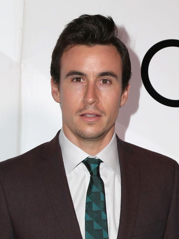 Huw Collins - AlloCiné