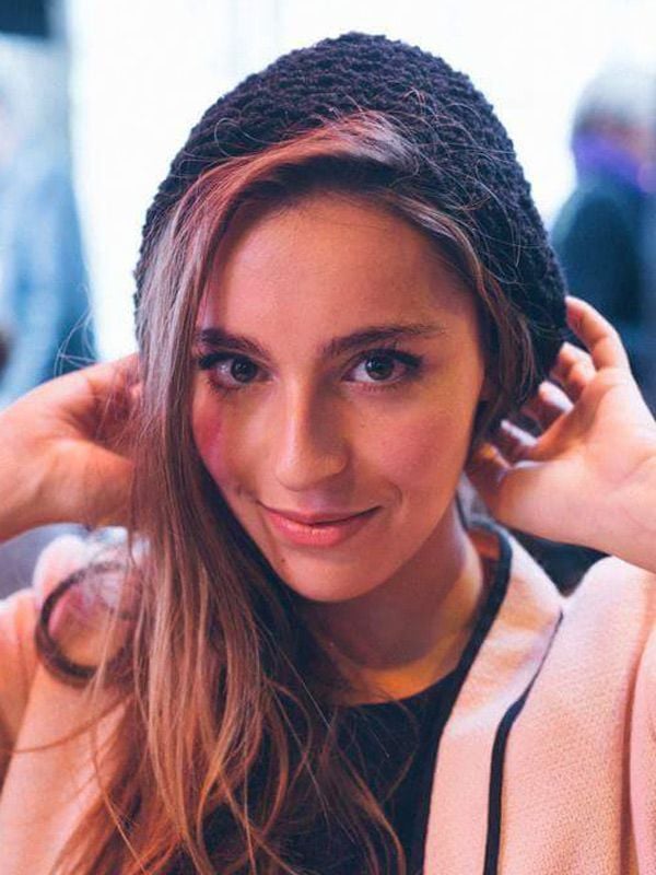 Photo de Lara Mistretta - Affiche Lara Mistretta - Photo 0 sur 1 - AlloCiné