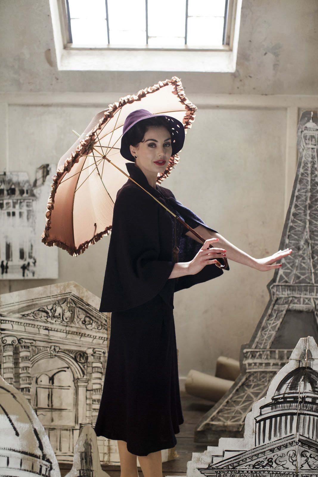 The Collection : Photo Poppy Corby-Tuech - 24 sur 28 - AlloCiné