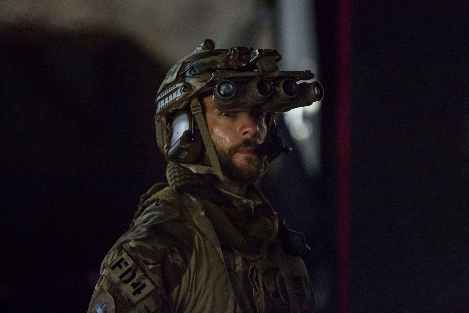 SIX : SIX : Photo Juan Pablo Raba - 74 sur 79 - AlloCiné