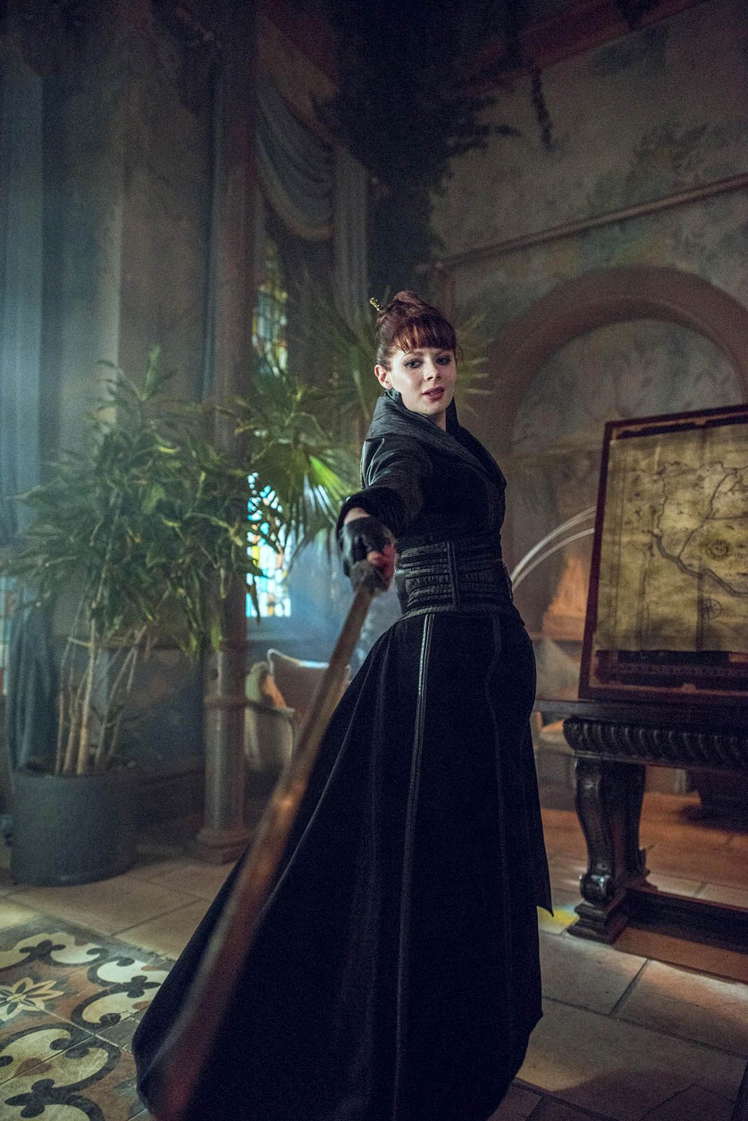 Photo de Emily Beecham - Into the Badlands : Photo Emily Beecham ...