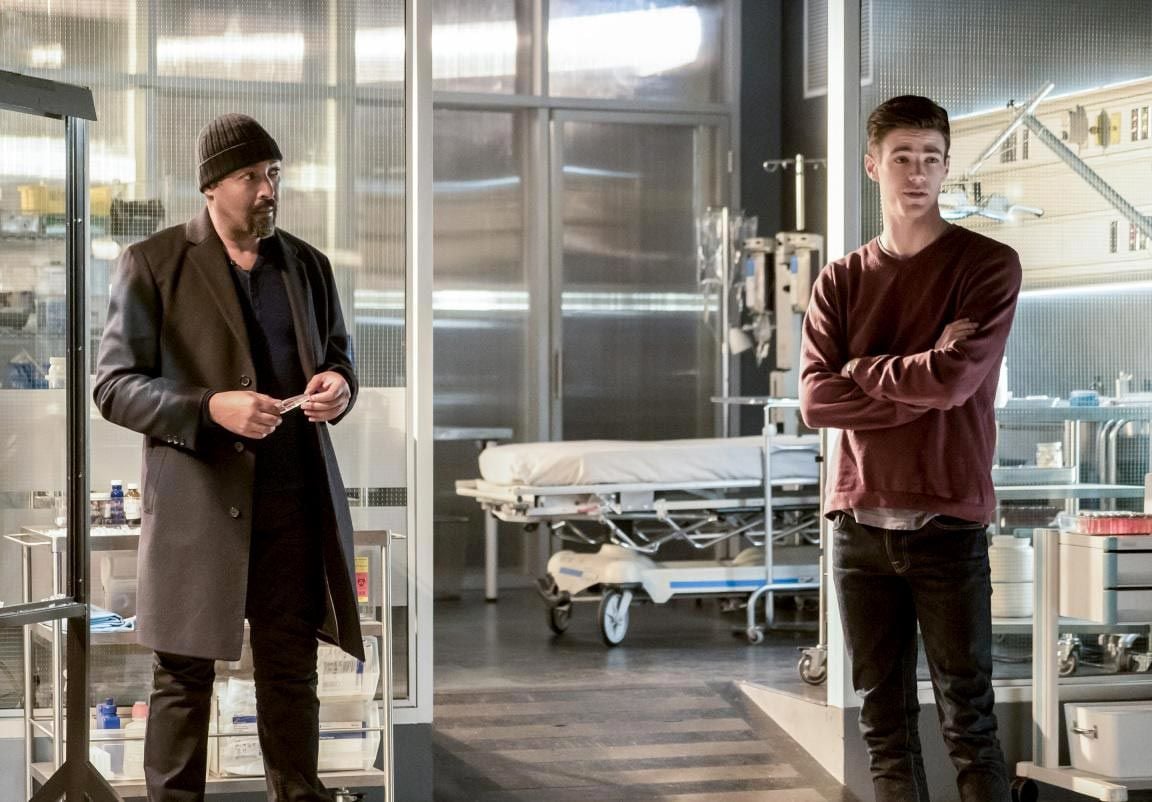 Flash (2014) : Flash (2014) : Photo Jesse L. Martin, Grant Gustin - 501 ...