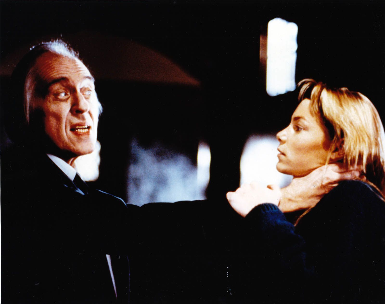 Photo de Angus Scrimm - Phantasm 2 : Photo Paula Irvine, Angus Scrimm ...