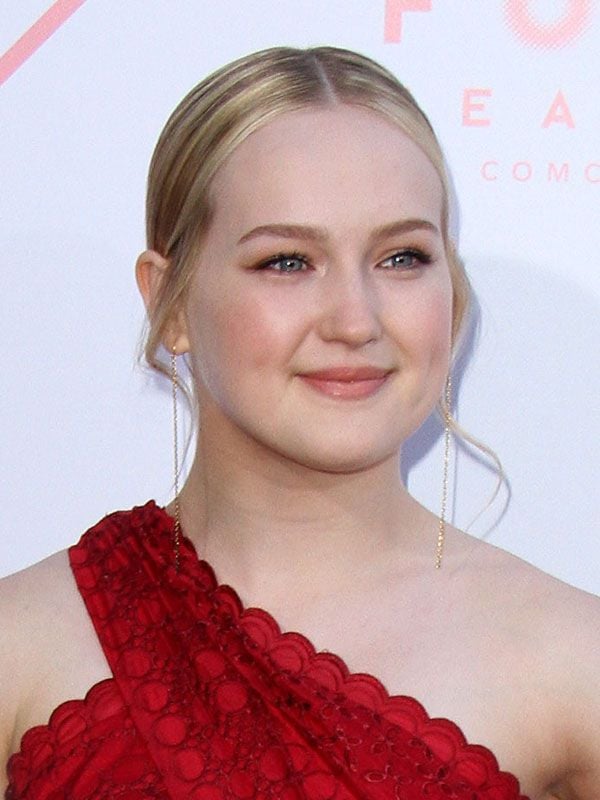 Emma Howard - AlloCiné