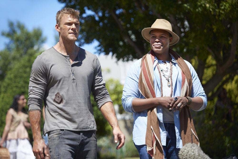 Photo de Alan Ritchson - Blood Drive : Photo Tumisho Masha, Alan ...
