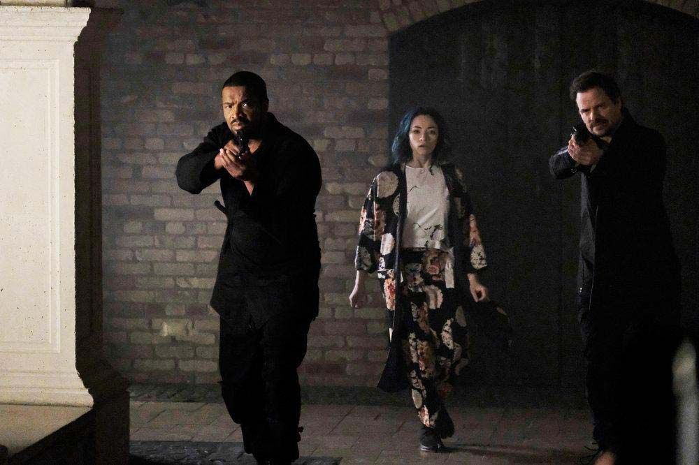 Dark Matter : Dark Matter : Photo Anthony Lemke, Roger Cross, Jodelle ...