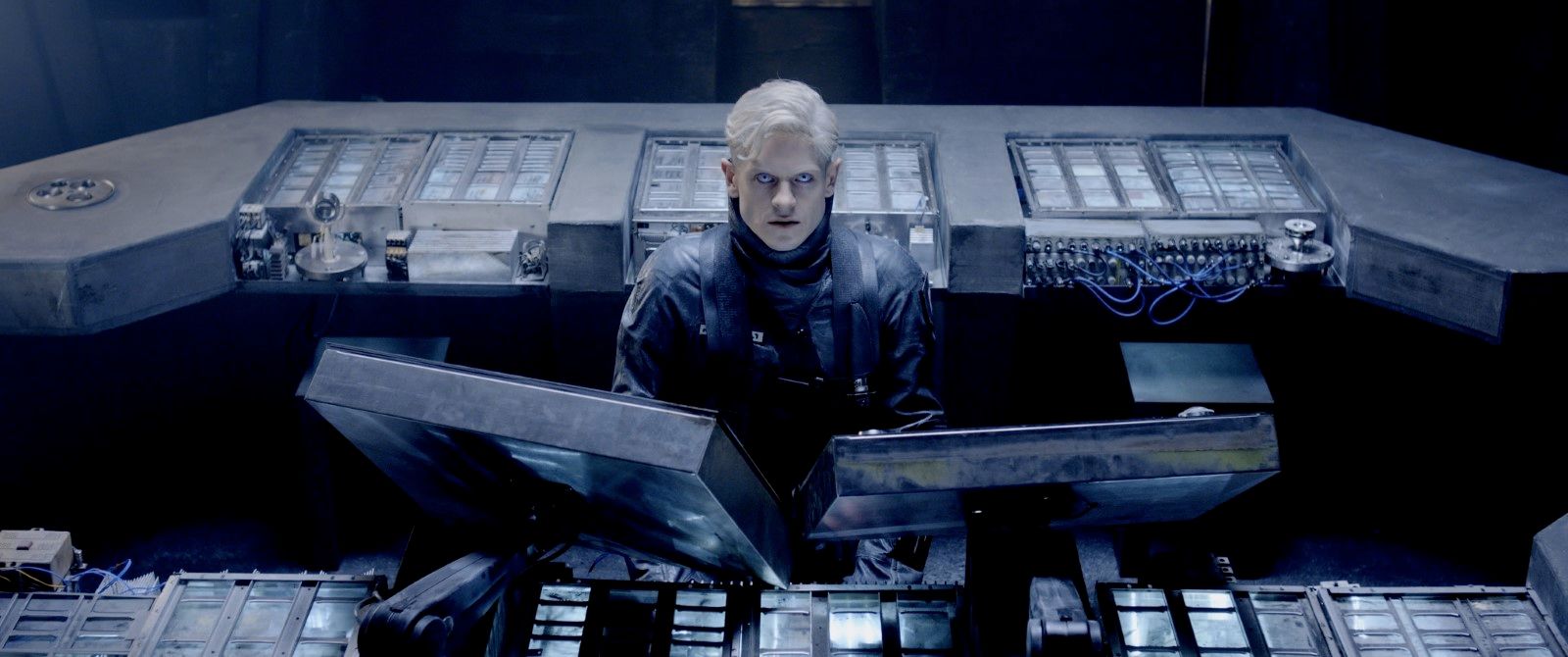 Photo du film SUM1 - Photo 25 sur 31 - AlloCiné