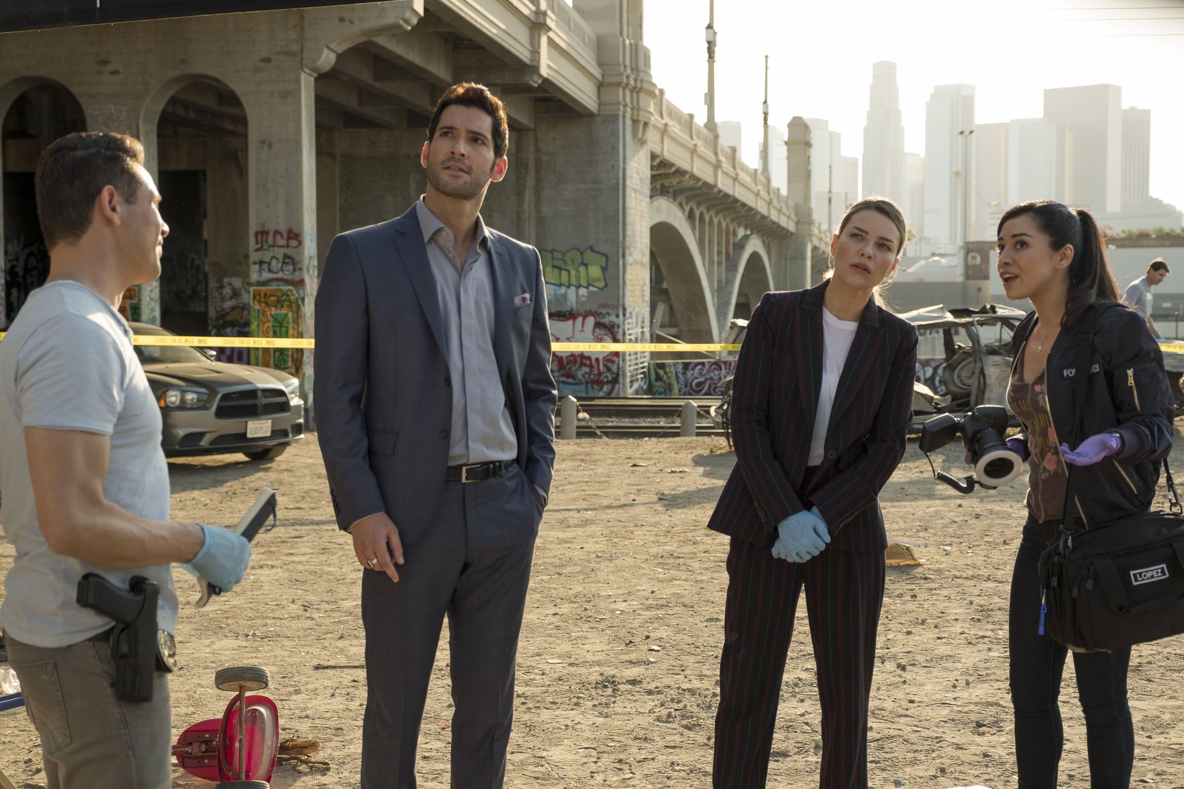 Lucifer : Lucifer : Photo Lauren German, Aimee Garcia, Kevin Alejandro ...