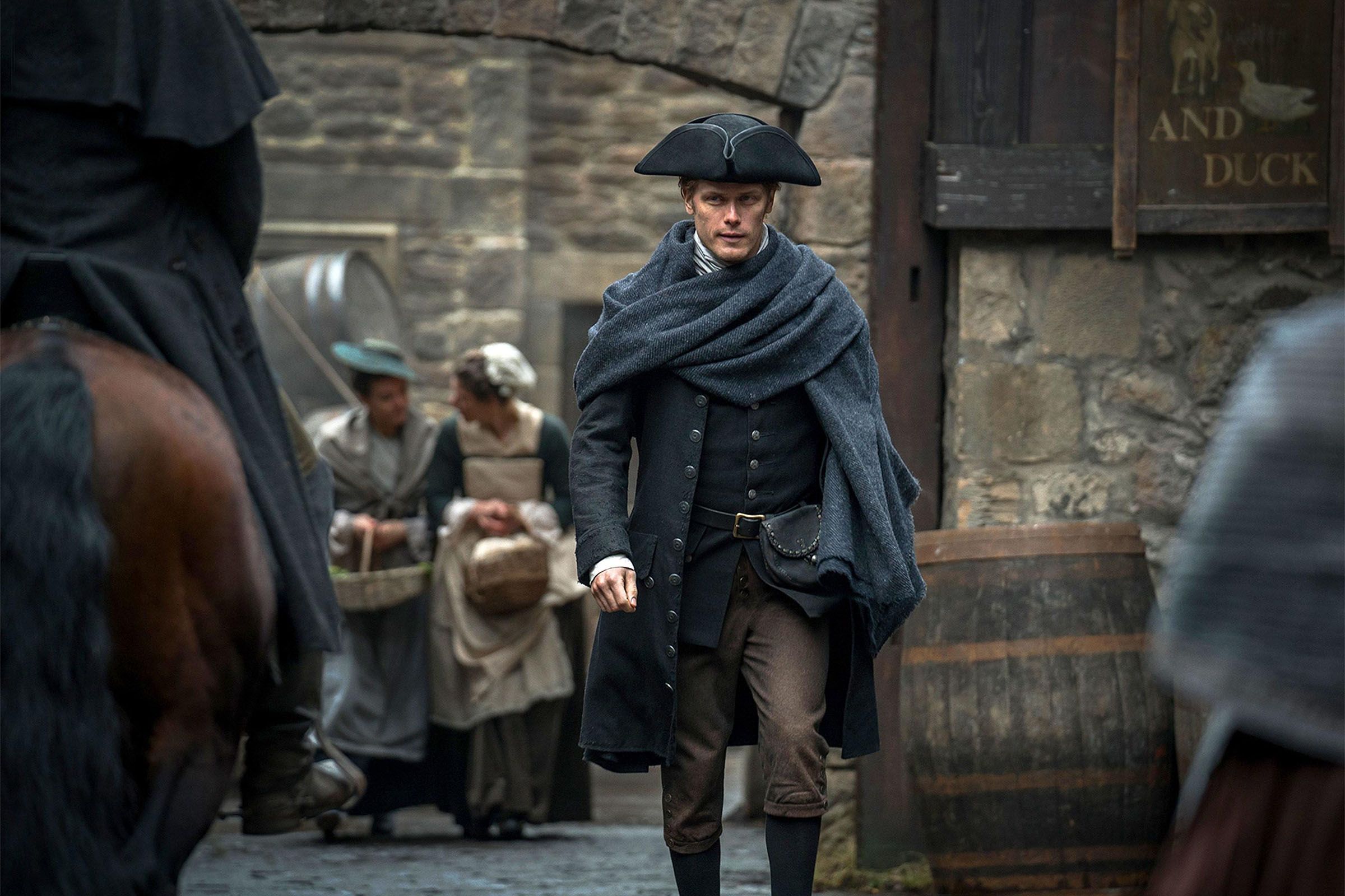 Photo de Sam Heughan - Outlander : Photo Sam Heughan - Photo 123 sur ...