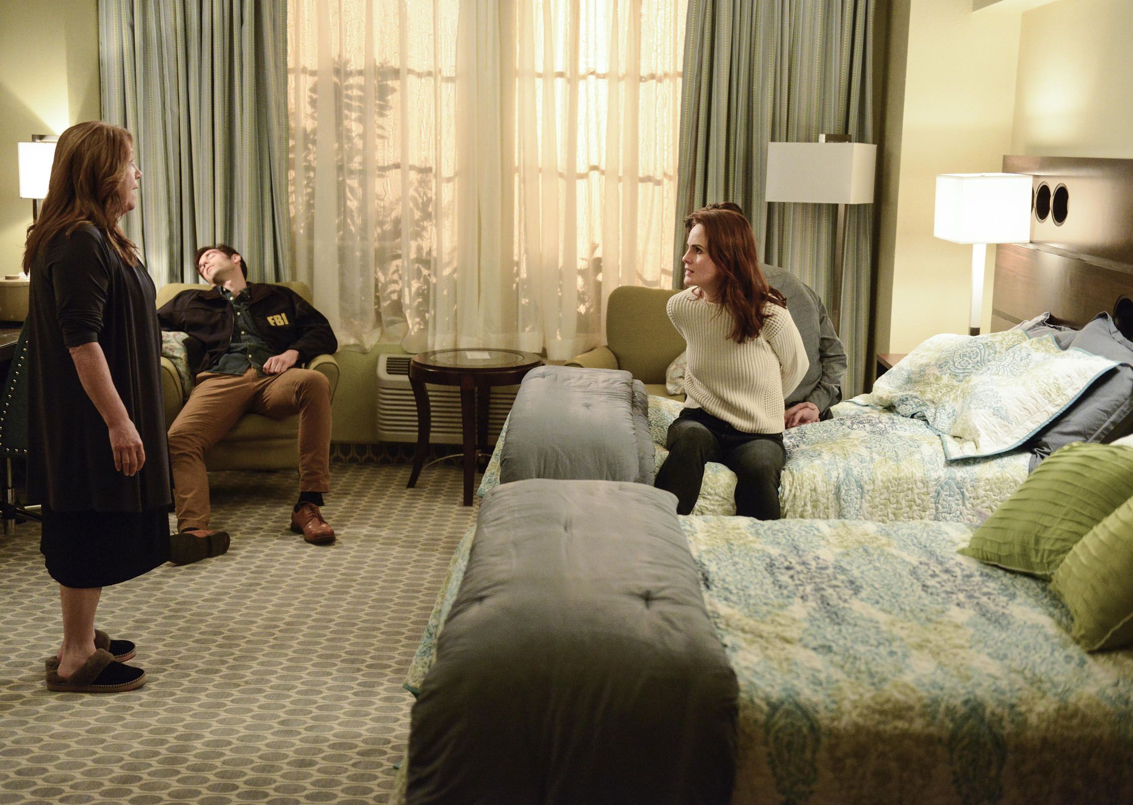 Good Behavior (2016) : Good Behavior (2016) : Photo Ruby Barnes ...