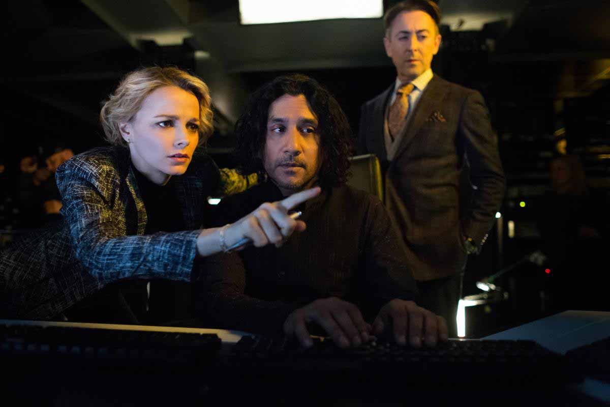Instinct : Instinct : Photo Naveen Andrews, Bojana Novakovic, Alan ...