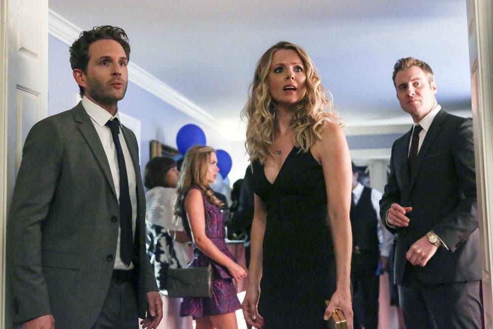 Photo de Collette Wolfe - A.P. Bio : Photo Glenn Howerton, Collette ...