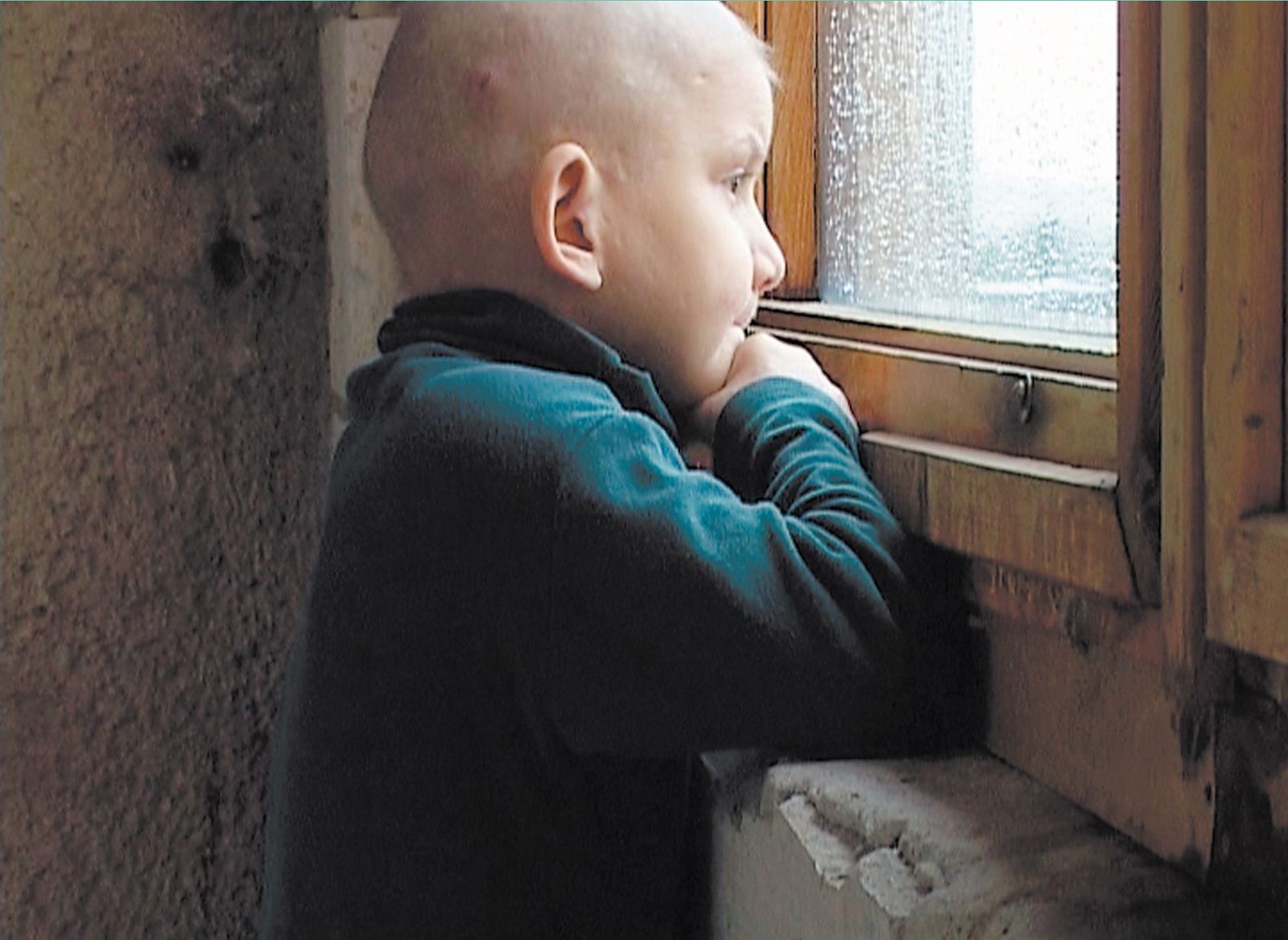 Photo du film Before Flying Back to Earth - Photo 1 sur 2 - AlloCiné